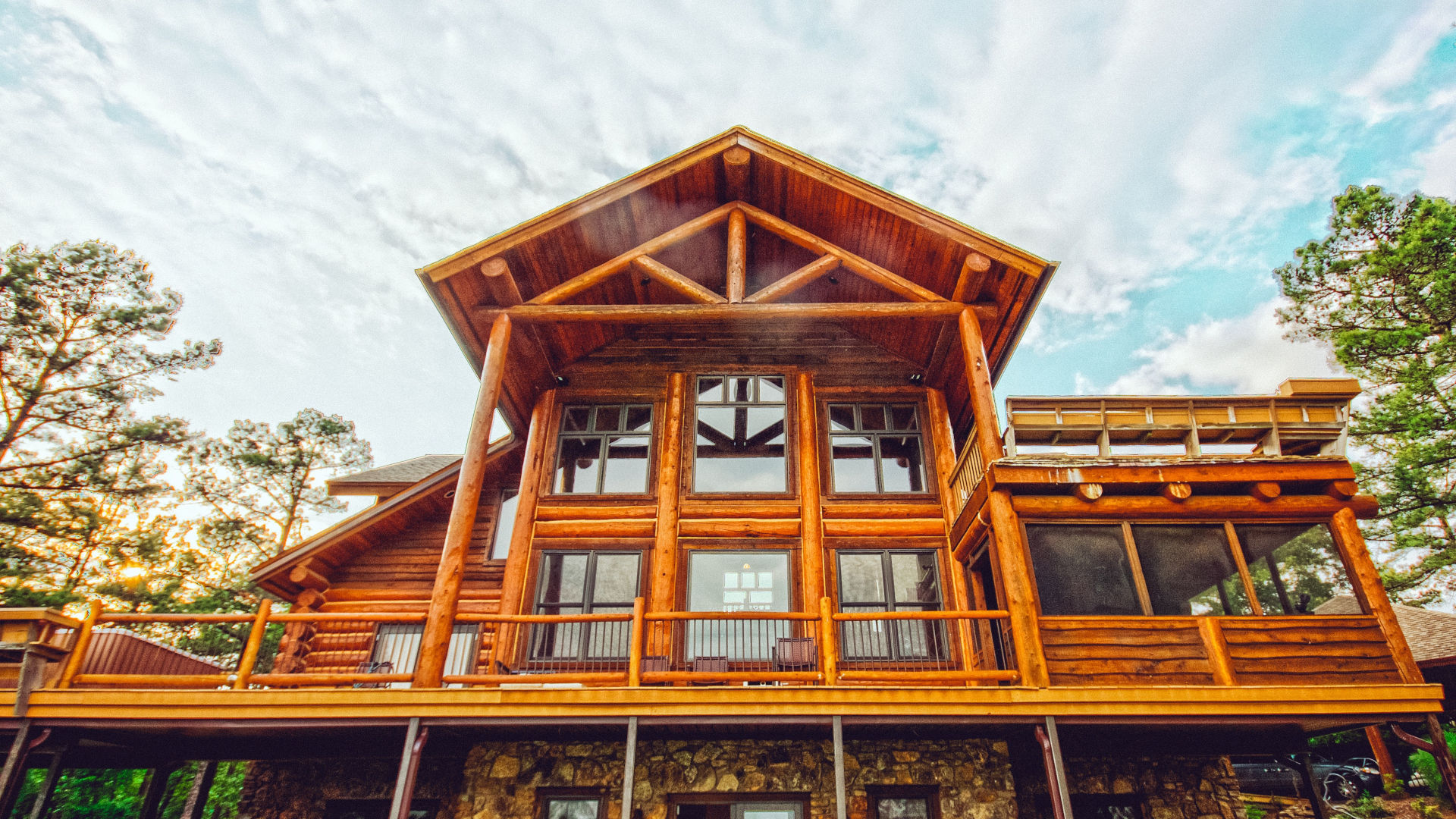 Hocking Hills Vacation Homes - Hocking Hills Cabin Rentals by Buffalo ...