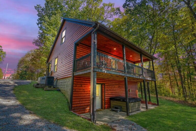 Last-Minute Vacation Rentals in Hocking Hills, OH - Hocking Hills Cabin ...