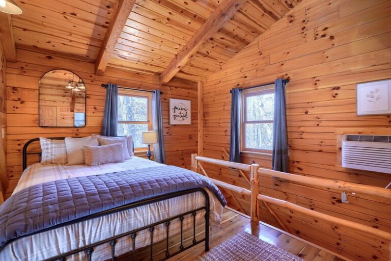 Tranquility Ridge - Hocking Hills Cabin Rentals by Buffalo Cabins & Lodges