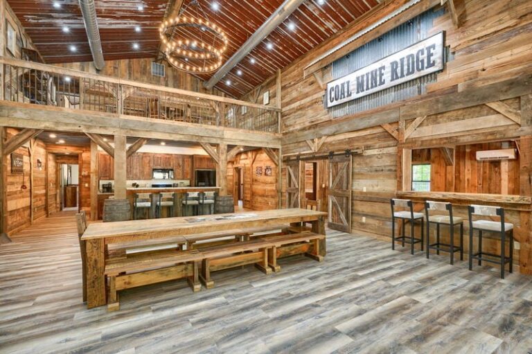 Coal Mine Ridge - Hocking Hills Cabin Rentals by Buffalo Cabins & Lodges