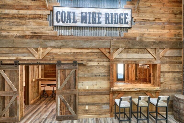 Coal Mine Ridge - Hocking Hills Cabin Rentals by Buffalo Cabins & Lodges