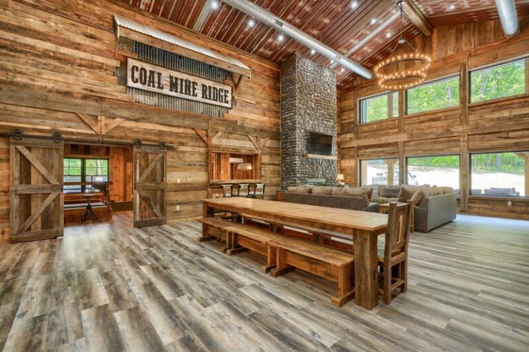 Coal Mine Ridge - Hocking Hills Cabin Rentals by Buffalo Cabins & Lodges