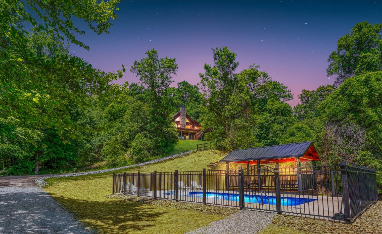 Last-Minute Vacation Rentals in Hocking Hills, OH - Hocking Hills Cabin ...